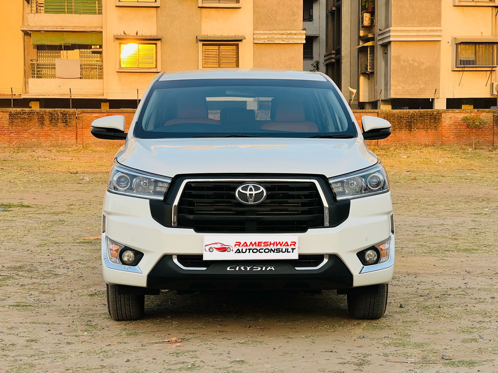 Innova Crysta 2023 VX – Rameshwar Auto Consult